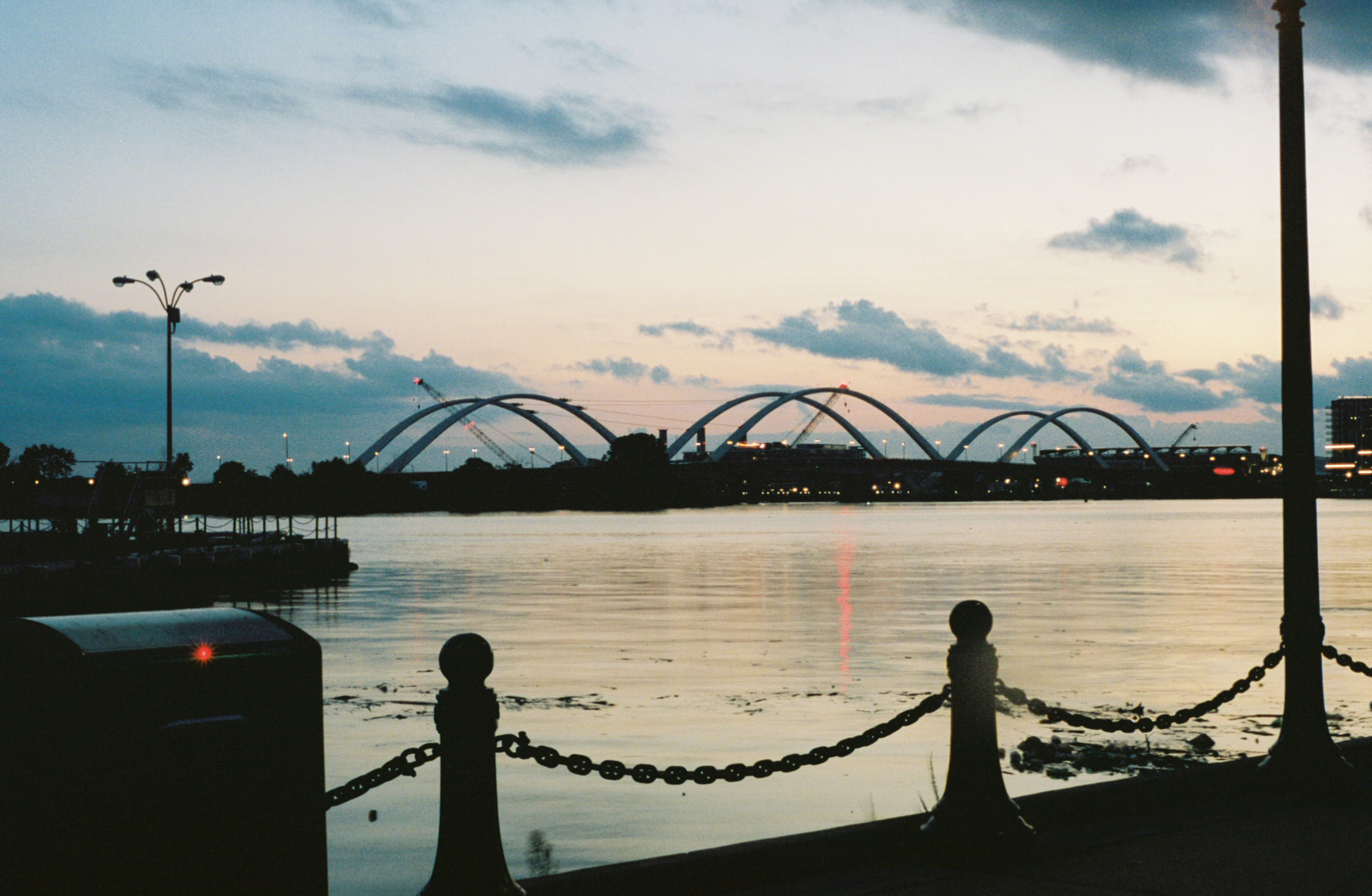 CityScapes Film – Document and Symbol